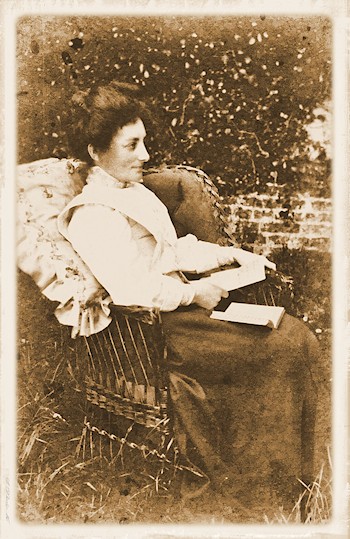 Midwifery and Nursing Accounts 1900-1940 Mary Ann Southgate of Little ...